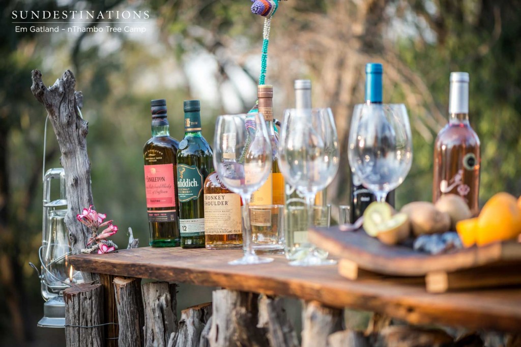 #BackAtTheBar : We've Just Built a Bush Bar in the Klaserie